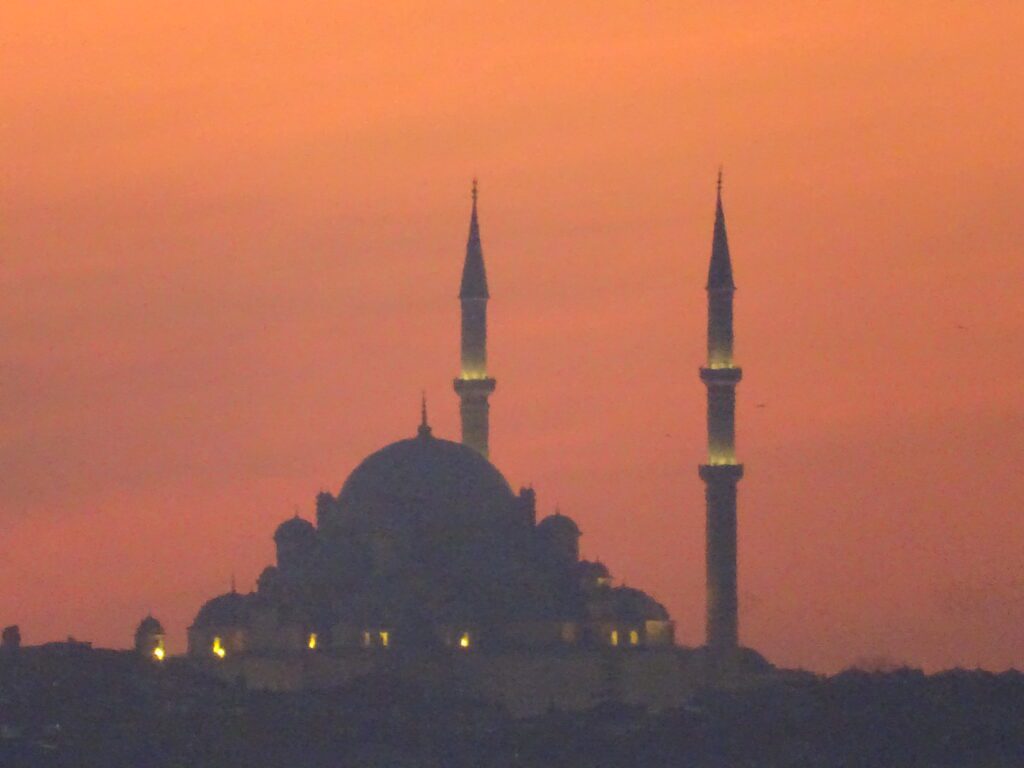 İstanbul Camileri - Bi'dünya Haber